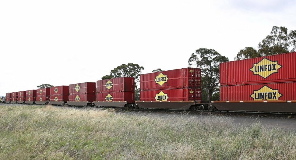 Building a national rail footprint - Linfox