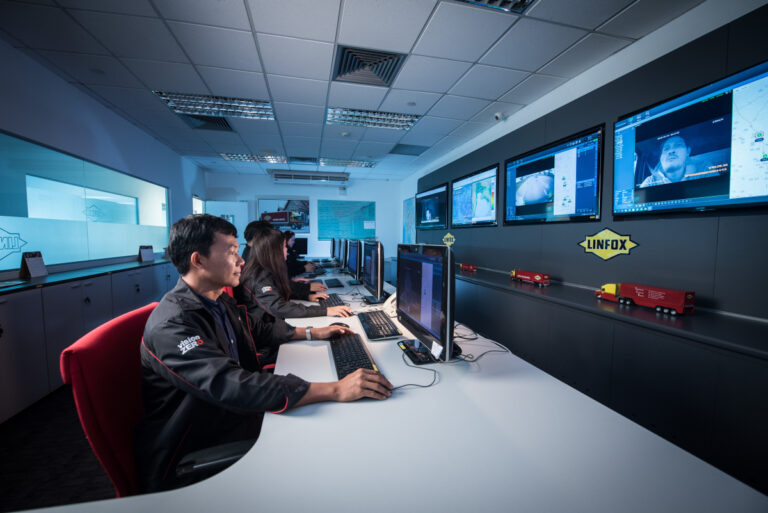 Smarter supply chains - Linfox