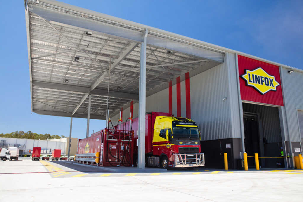 Linfox Logistics Queensland epicentre open for business - Linfox