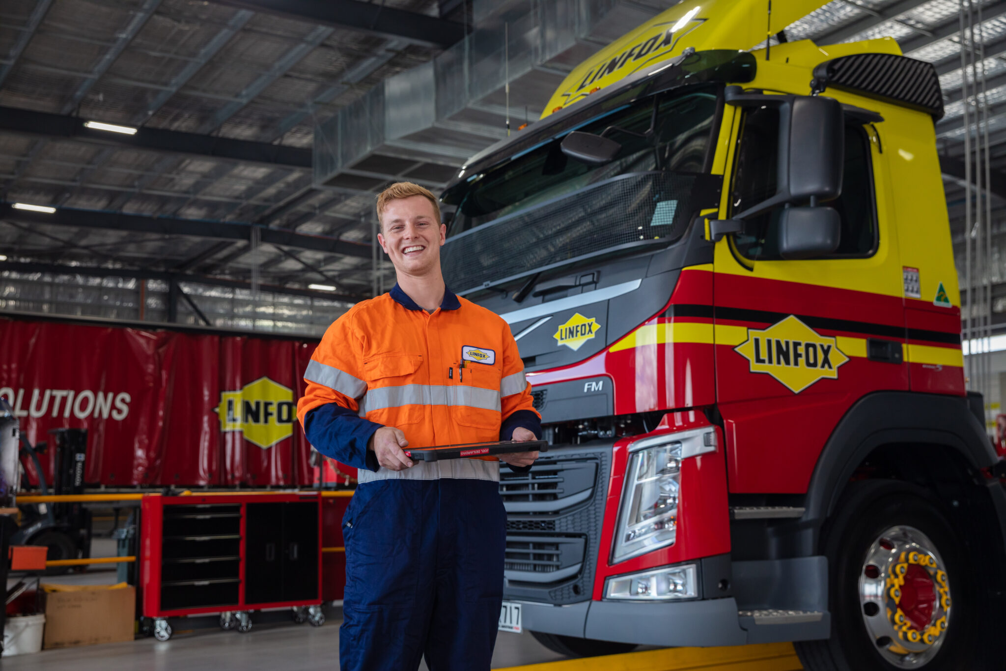 Smarter supply chains - Linfox