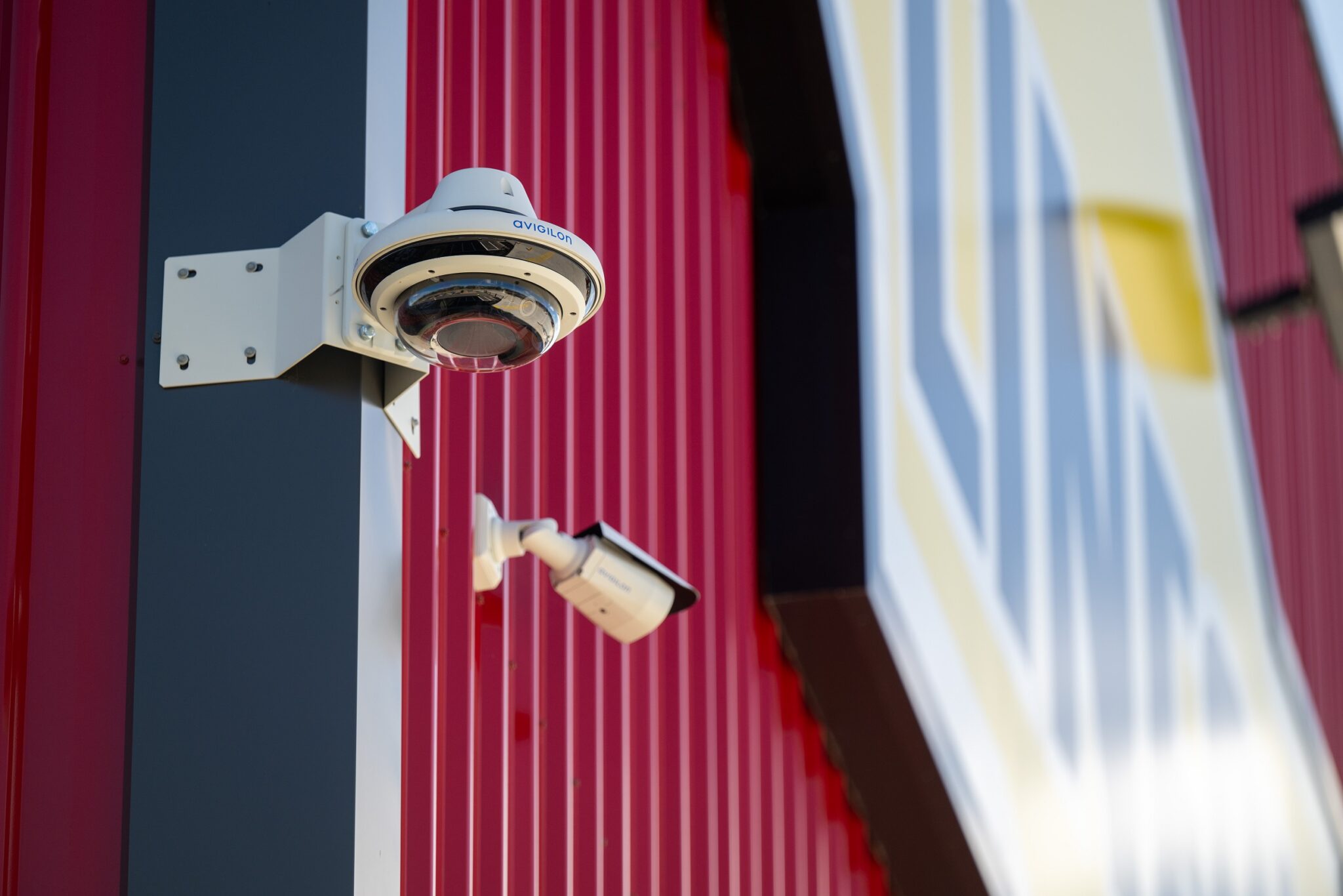 Intelligent security protects supply chains - Linfox